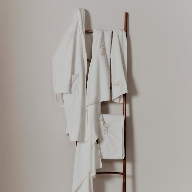 Les Lots | Kinetic Brand